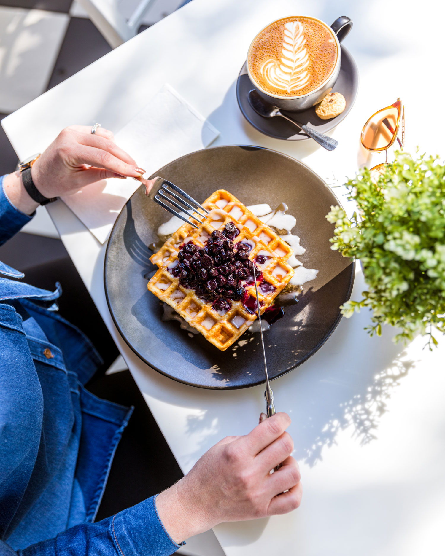 View the breakfast menu