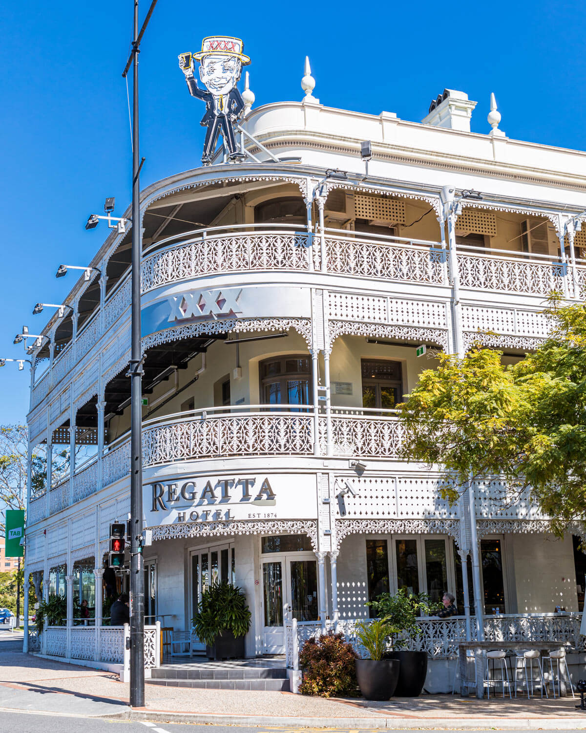 Here’s “cheers” to the Grand Lady of the Brisbane River